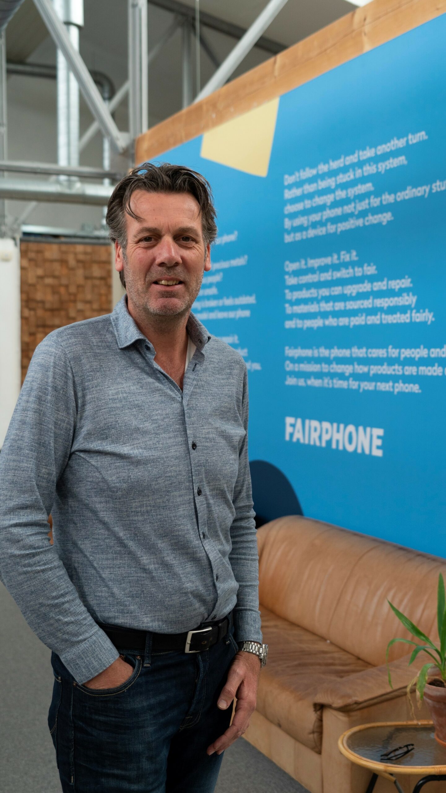 Interview John van der Ree: Fairphone bestormt de B2B-markt - Circulaire-IT